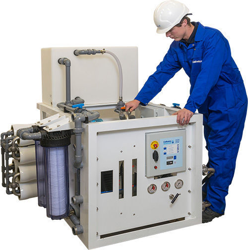 Dessalinizador para iate - Ton series (T20 –T35) - Cathelco - por osmose reversa