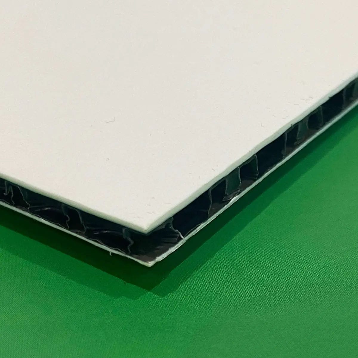 Painel para revestimento de convés - Bubble Board - Temprotech - em ...