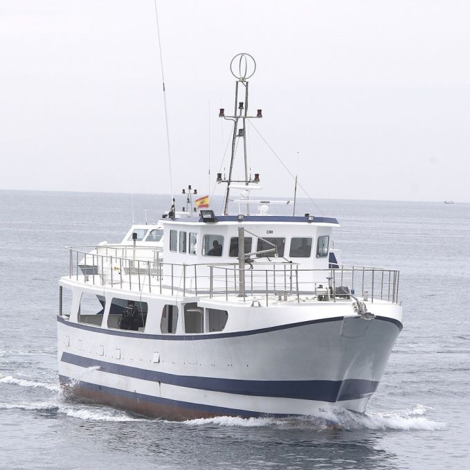 Navio de pesca profissional espinheleiro - 3500 - 2500 SL - ARESA SHIPYARD