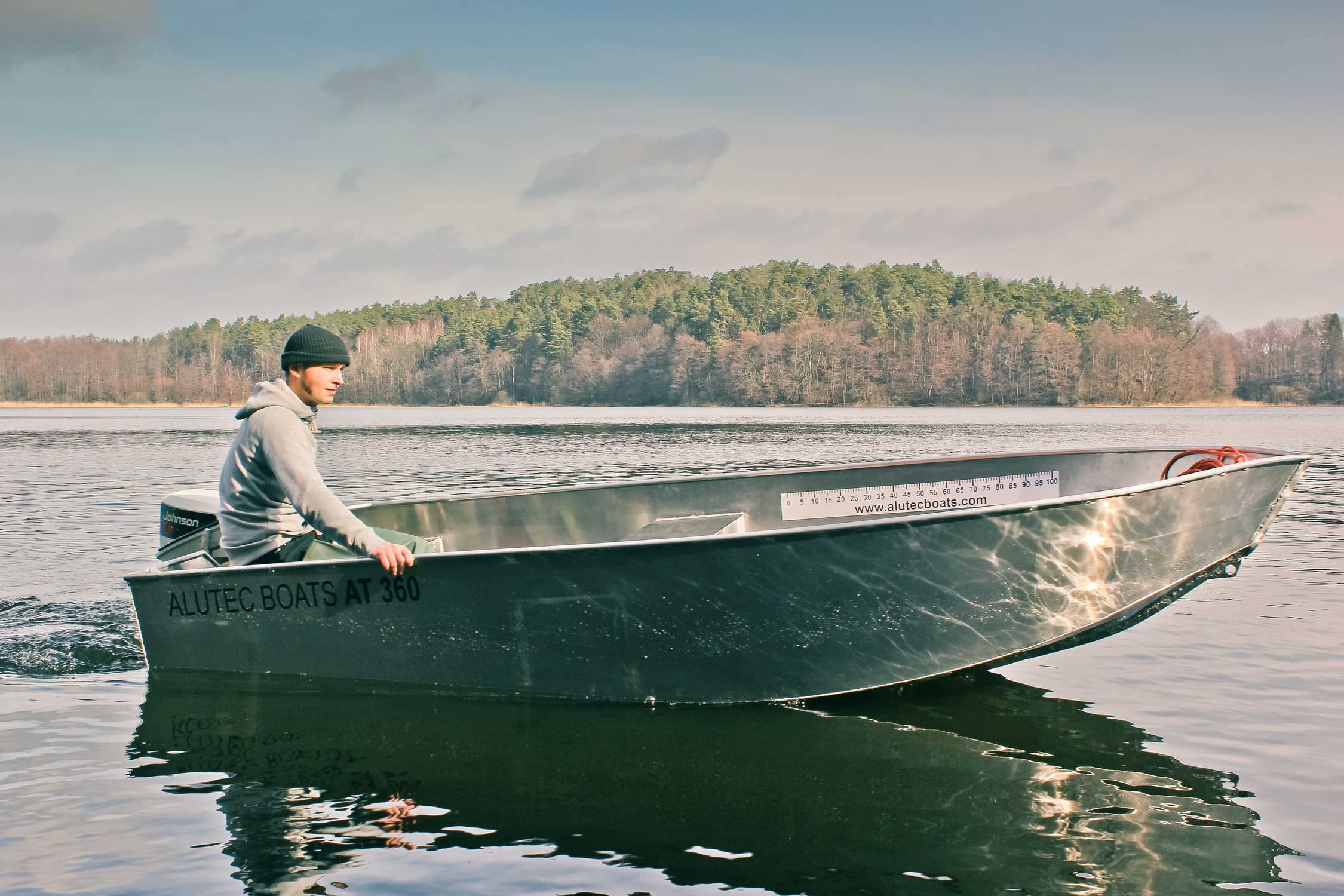 Bay boat com motor de popa - AT-360 - ALUTEC BOATS - de pesca esportiva ...