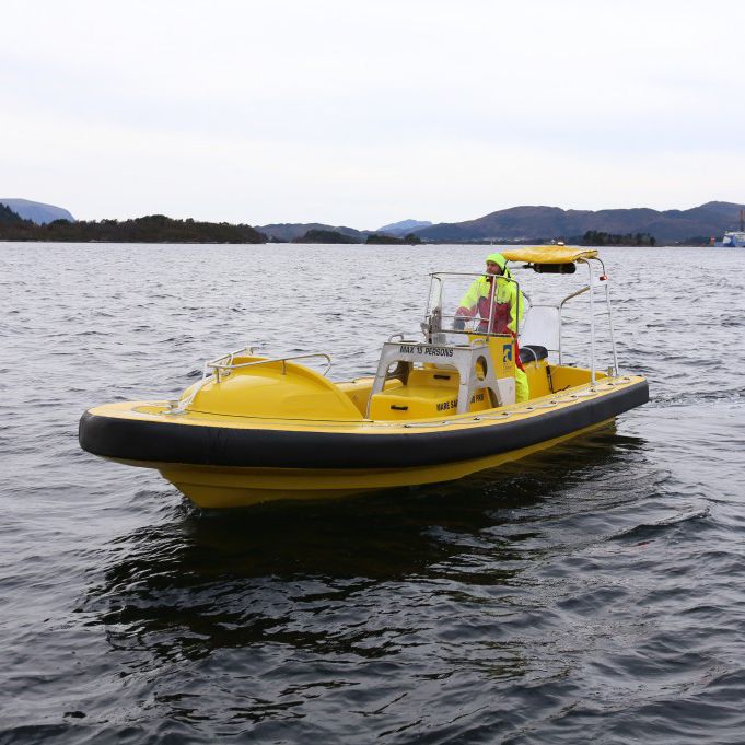 Barco profissional barco salva-vidas - 700 FRB - Mare Safety AS - com ...