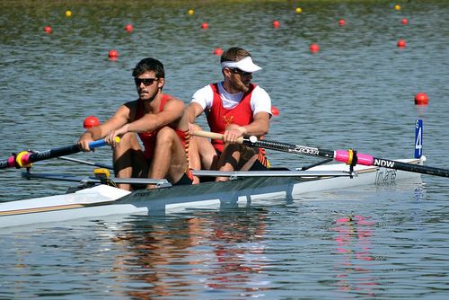 Barco de remo de regata - MOULD 233 - Sykes - dois de palamenta simples ...
