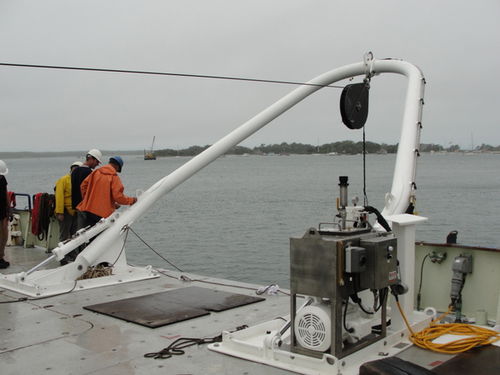 Arco de popa para navio para navio - PORTABLE - Allied Marine Crane